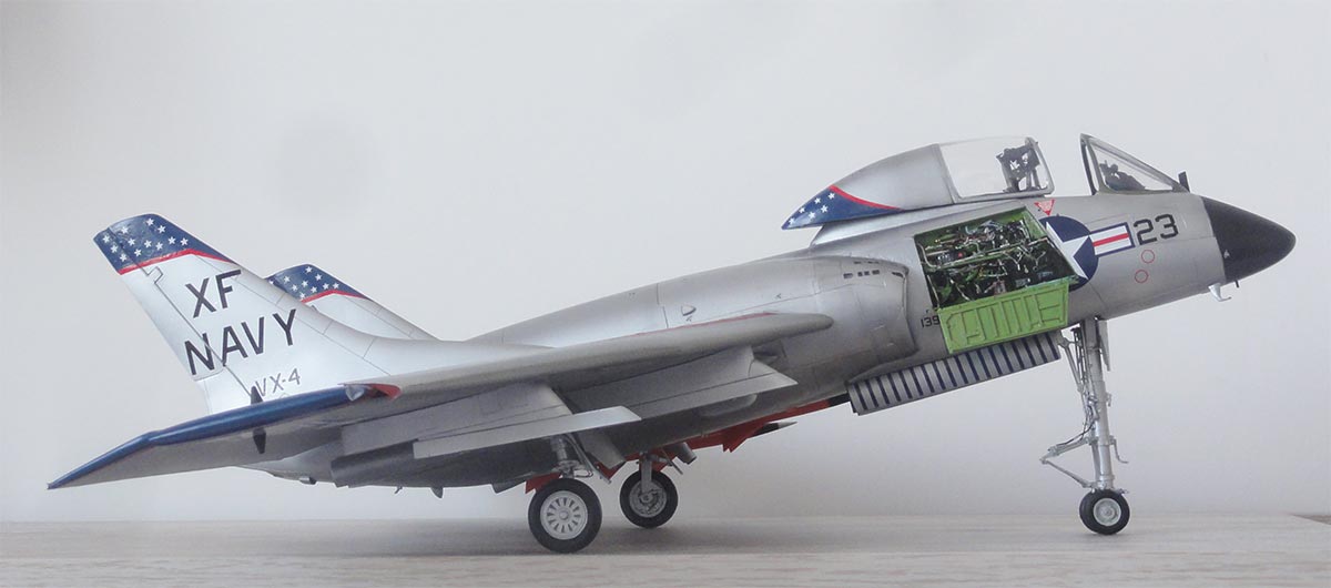 Vought F7U Cutlass in 1/32